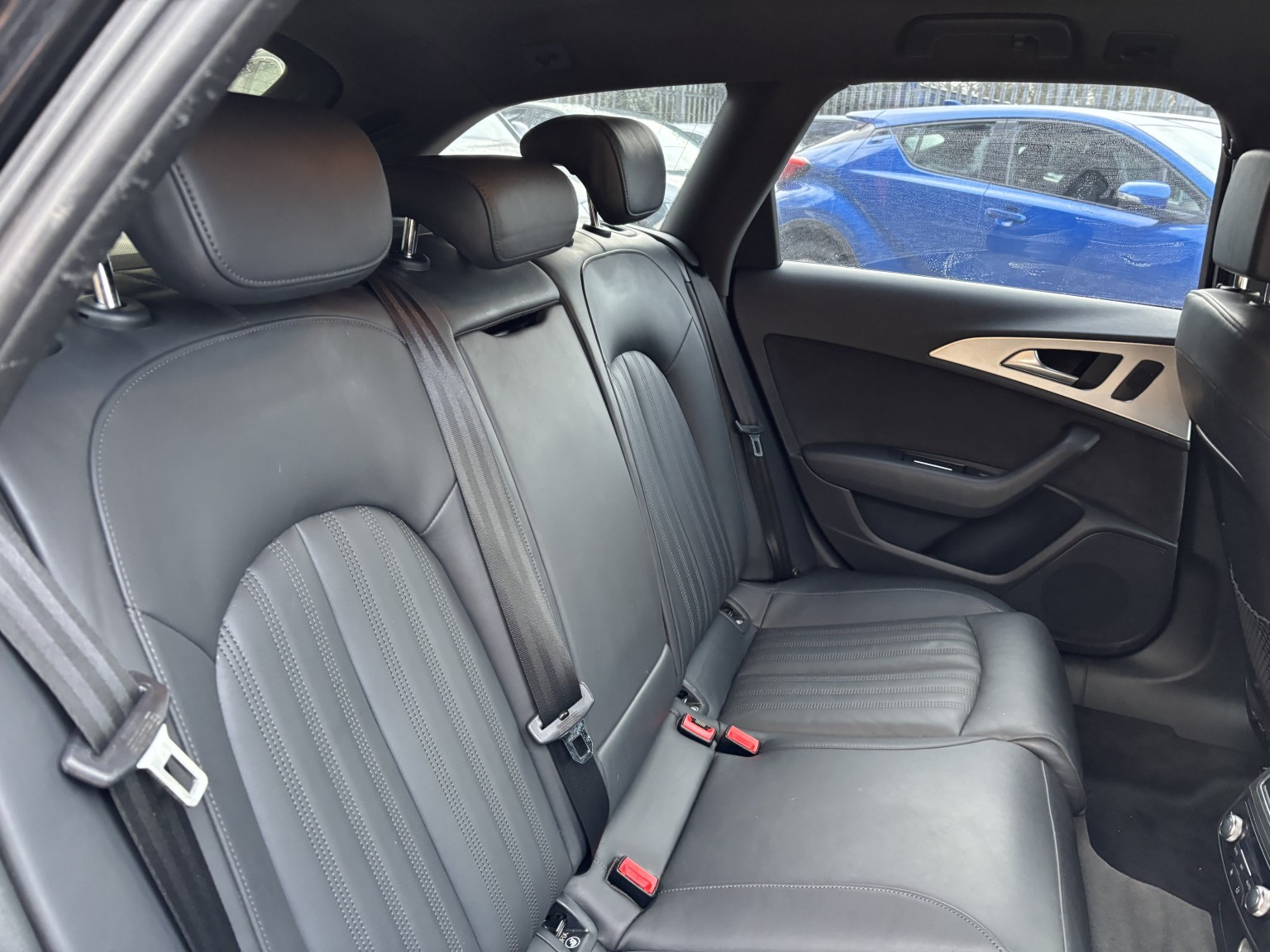 Used AUDI A6 AVANT 2016 Black for sale - £10995 in Scunthorpe, North ...